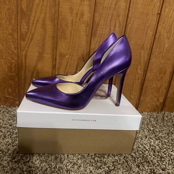Jessica Simpson | Shoes | Jessica Simpson Paryn Dorsay Pump Metallic ...